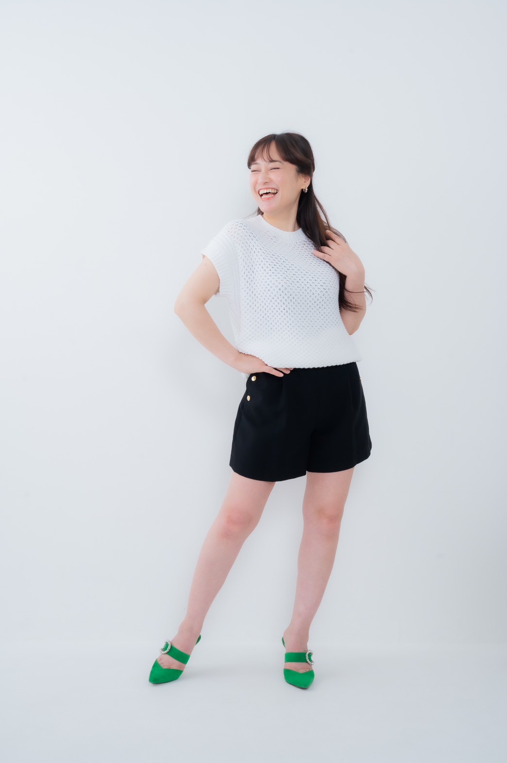 海津 道子 - STLUCE